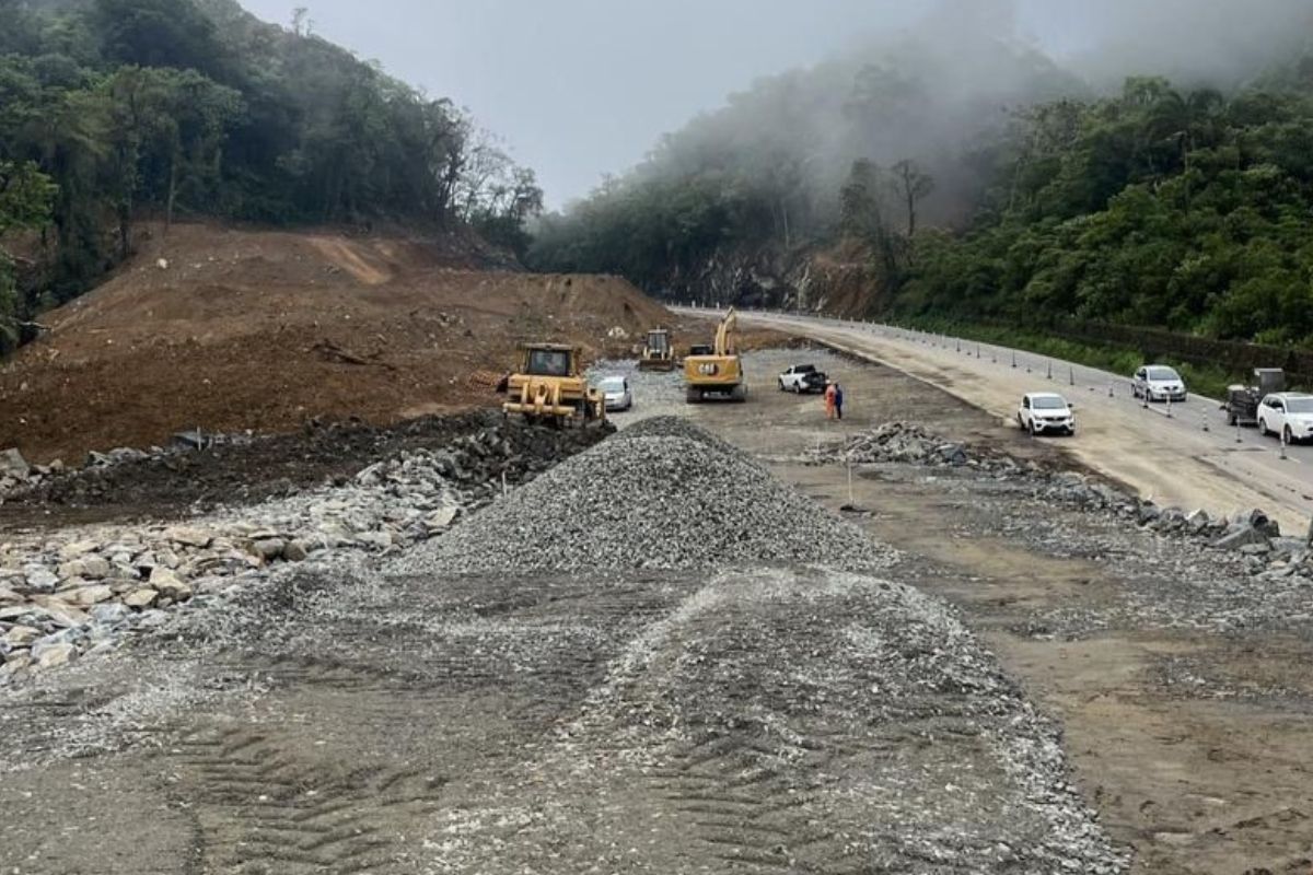 Detonação de rochas volta a interditar Serra Dona Francisca