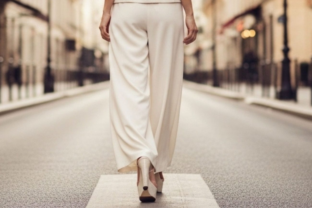 O sapato meia pata, frisson das noites dos anos 2000, está de volta em ...