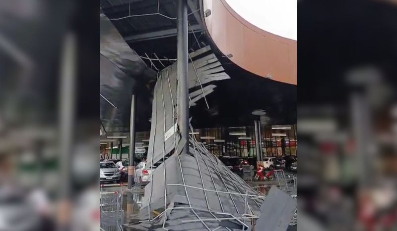 VÍDEO: Temporal em Palhoça derruba telhado de supermercado
