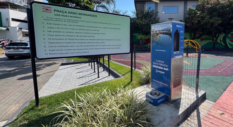 Água gelada para humanos e pets são oferecidas em bebedouros de SC