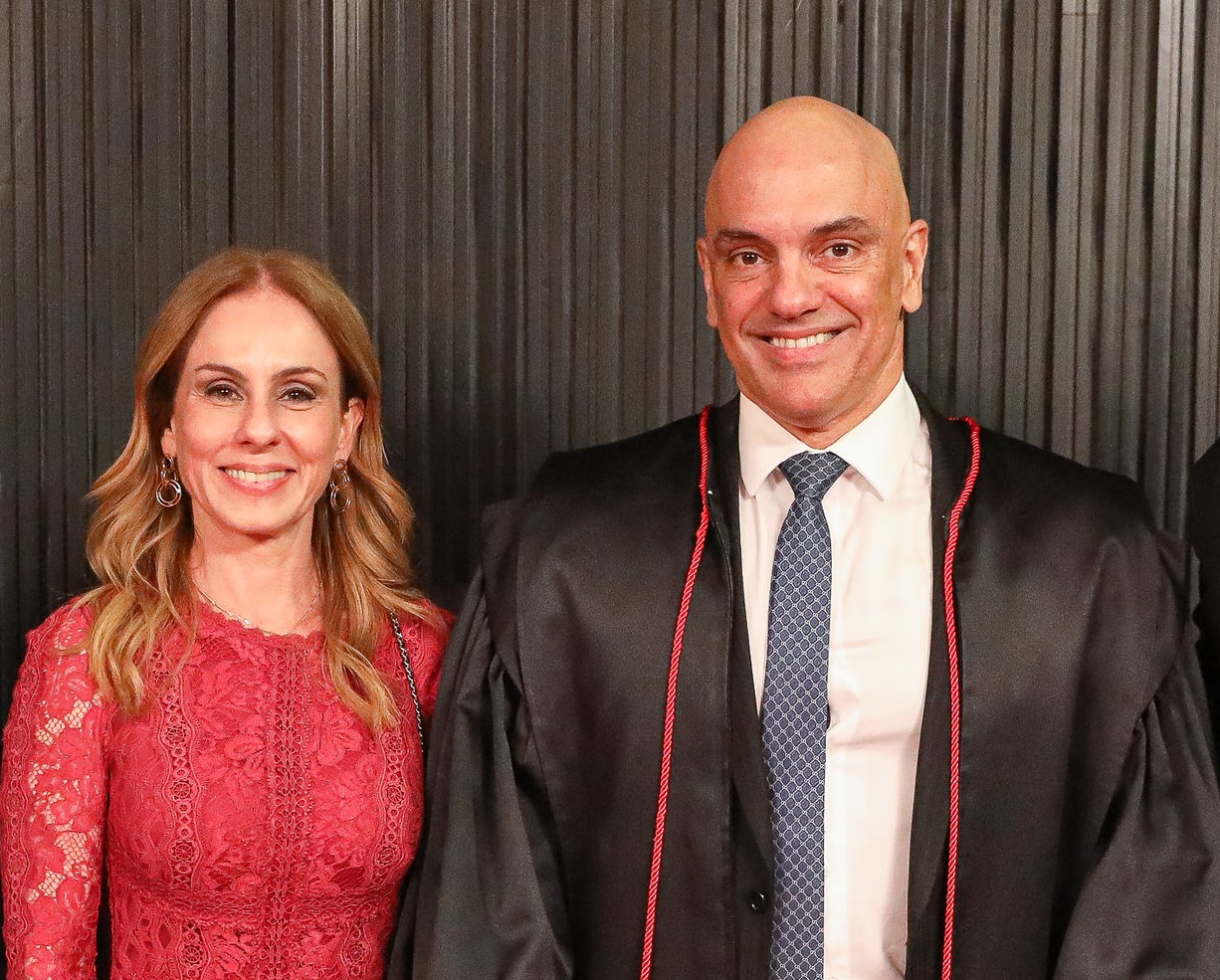 Sanderson quer que Alexandre de Moraes seja investigado pelo CNJ