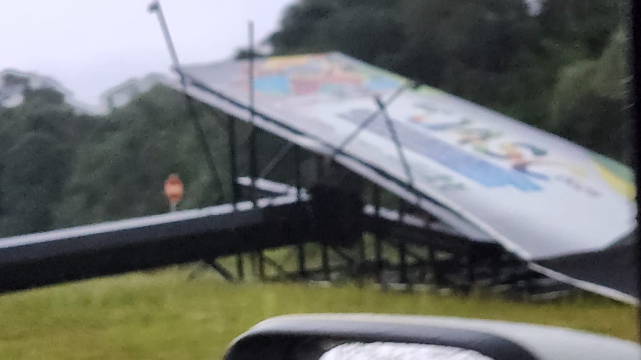 Fortes chuvas causam destelhamento em escola e alagamentos no Oeste de ...