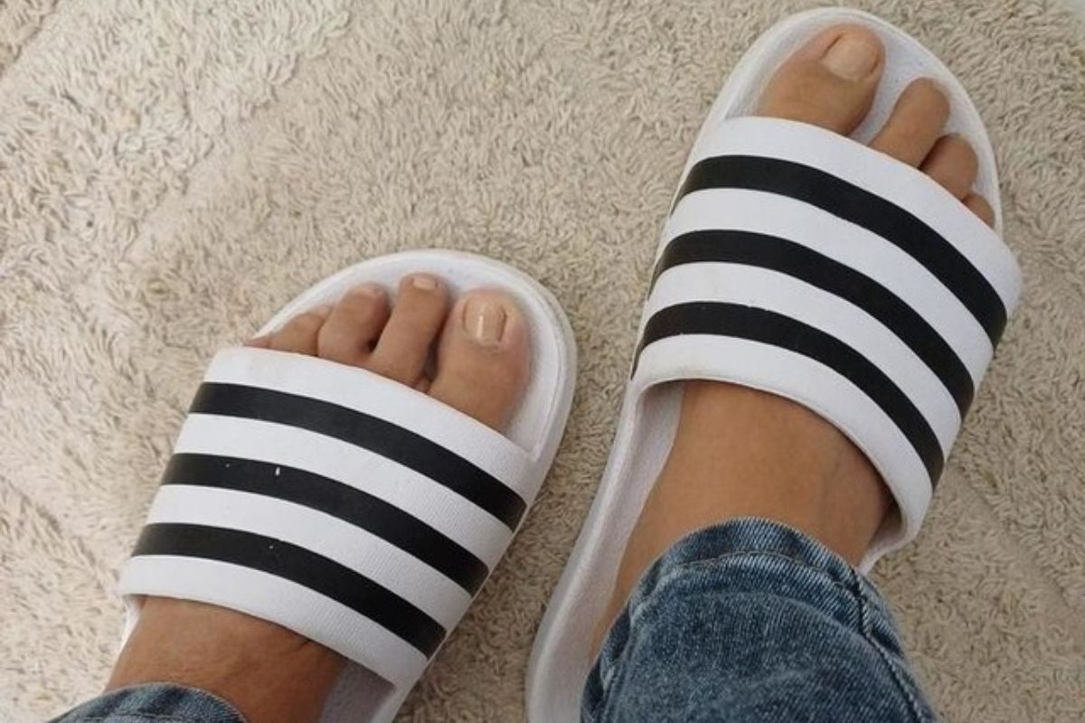 Review: Chinelo Adidas Adilette Aqua: conforto pós-nado e secagem ...