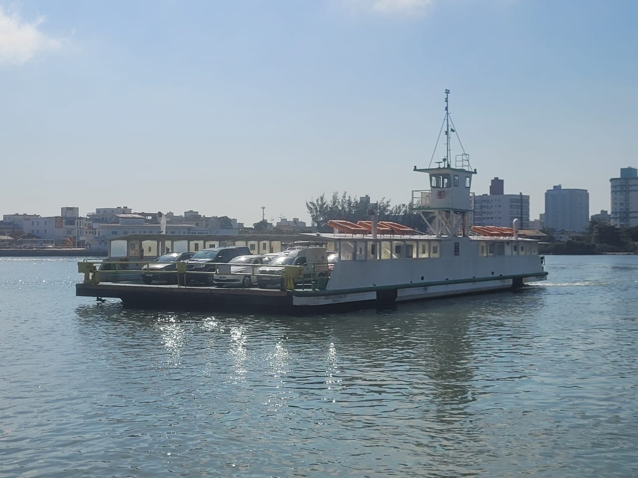 Novos valores do ferry boat entre Itajaí e Navegantes