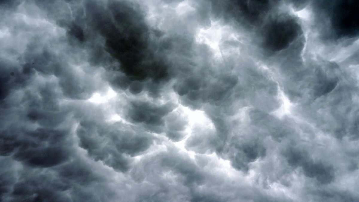 Chuvas intensas podem chegar a 100mm neste domingo (18)