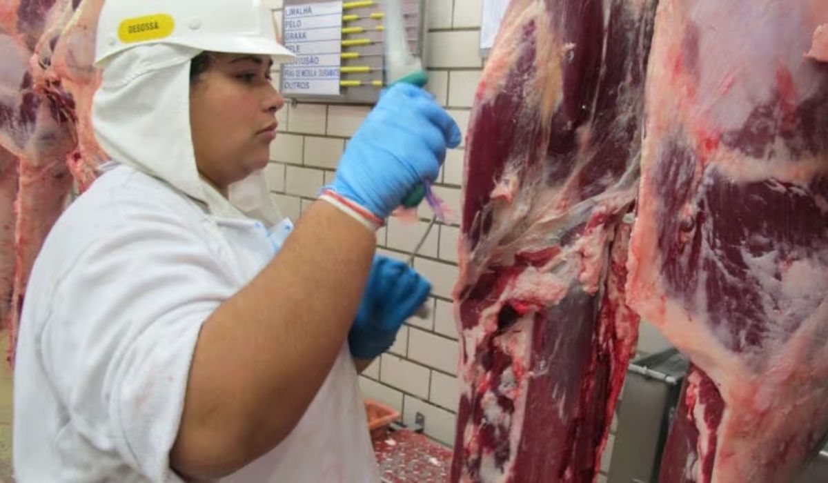 Tyson Foods inicia demissão de 3,2 mil funcionários