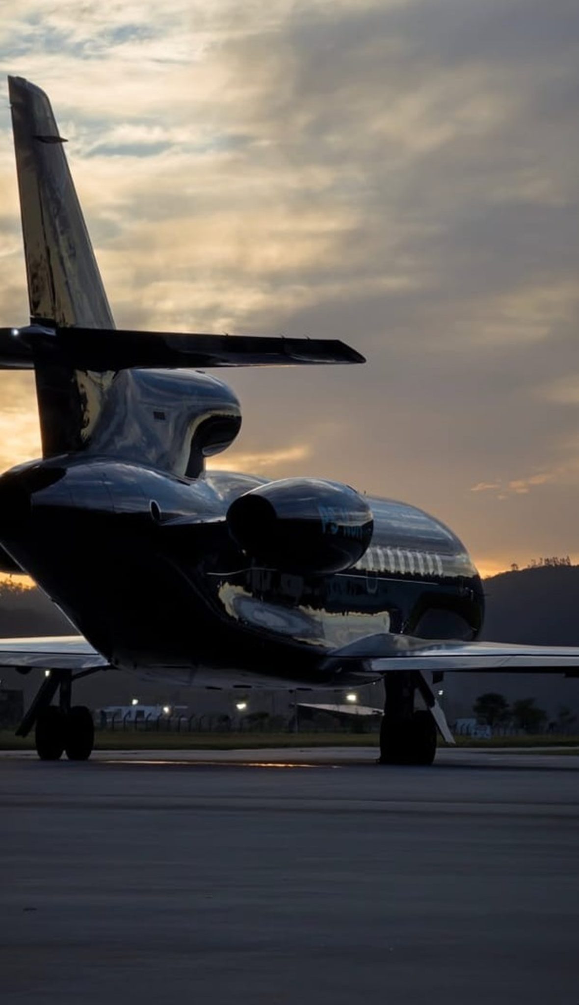 Avião de Neymar pousa em SC um dia após jogador ser convocado para a ...