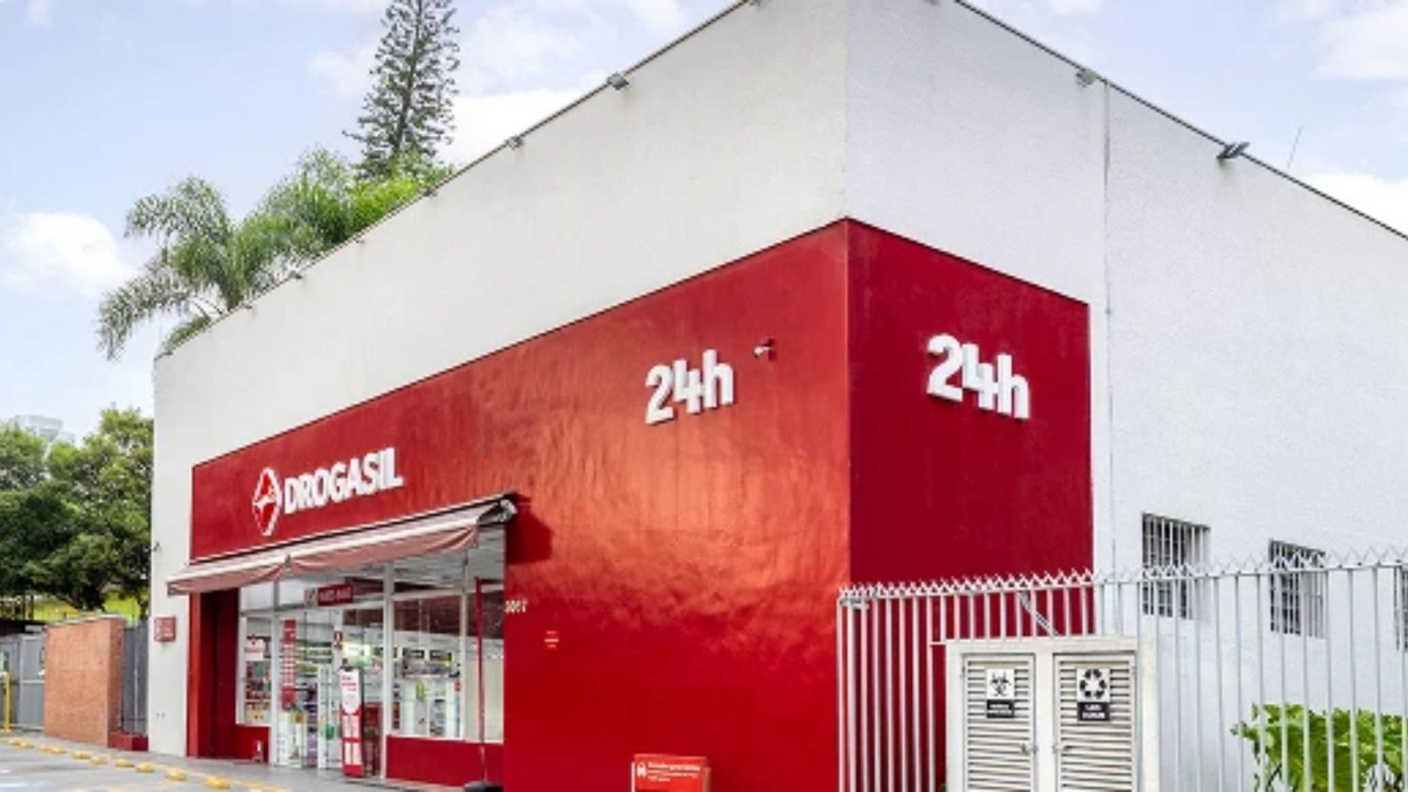 Drogasil é condenada por exigir documento para dar descontos