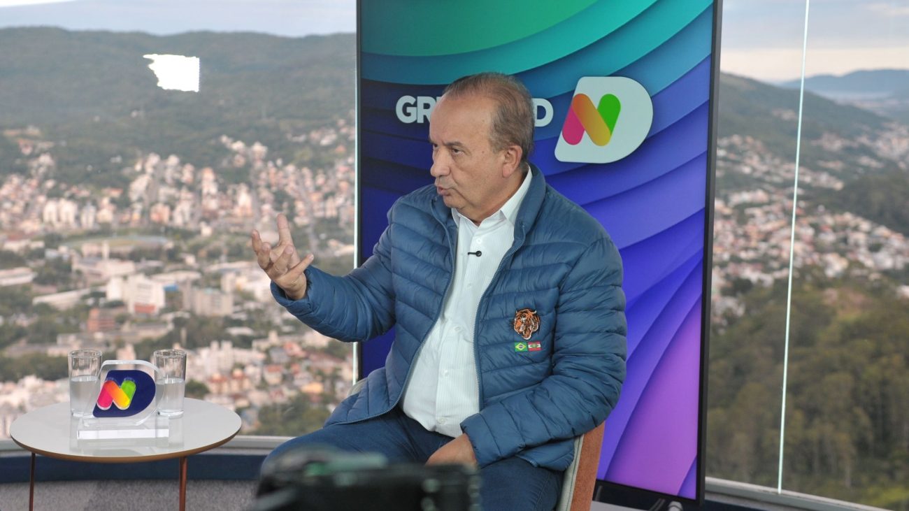 Jorginho Mello sobre o caso do cão Orelha: 'Polícia fez o que devia'