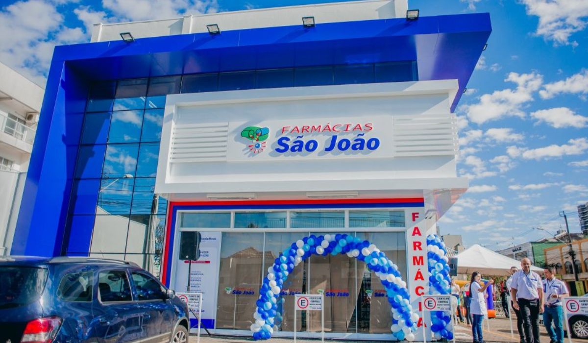 Escala 6x1: Farmácias São João adotam 5x2 para funcionários