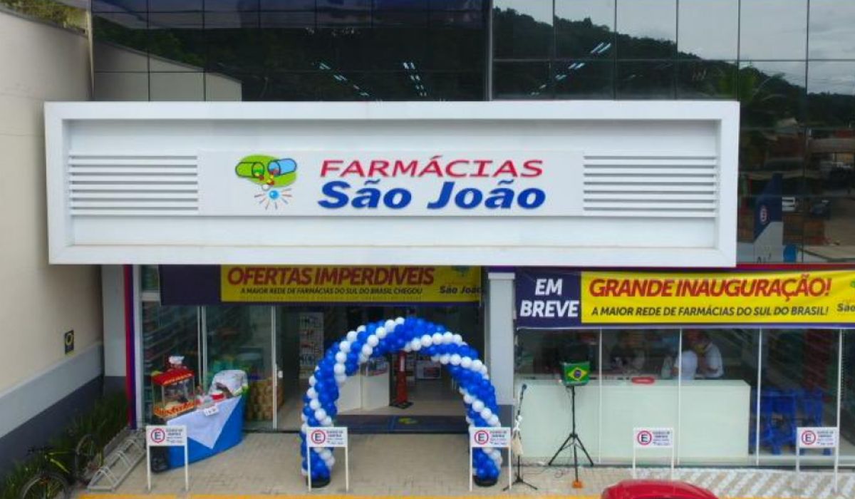 Escala 6x1: Farmácias São João adotam 5x2 para funcionários
