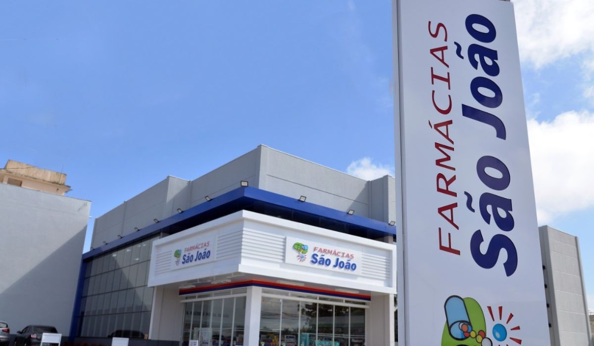 Escala 6x1: Farmácias São João adotam 5x2 para funcionários